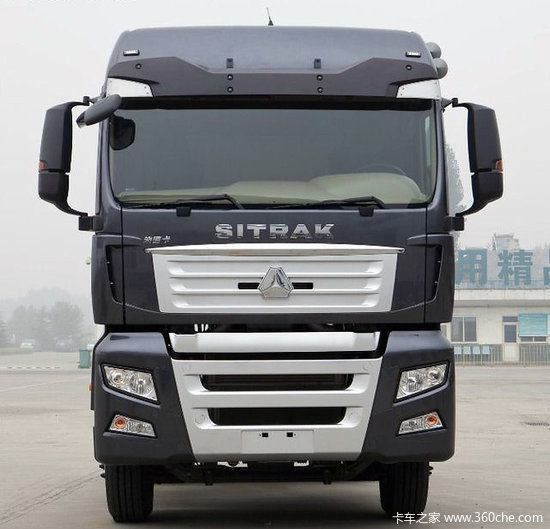 一分钟入门 HOWO T7H和汕德卡C7H的区别___卡车之家