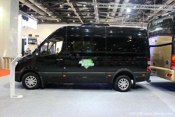 造型接近配置相似 VAN新车型异曲同工_瑞途_VAN/轻客_卡车之家