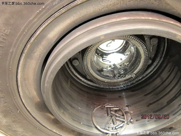轴承都化渣了 都是轮毂轴承过紧惹的祸_卡车之家