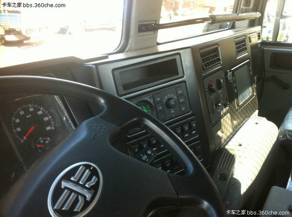 阅兵亮点 解读首次公开亮相的解放MV3_卡车之家