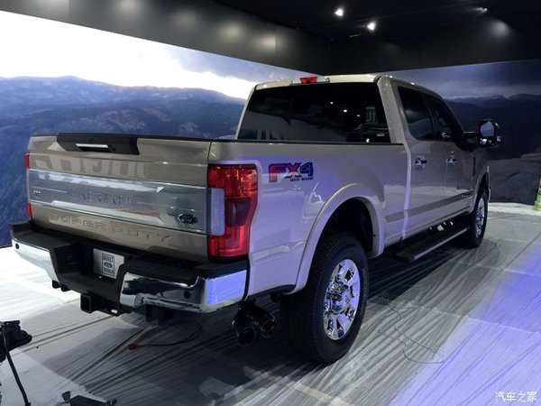 福特F系列Super Duty 推三个版三种动力_F-450_皮卡_卡车之家